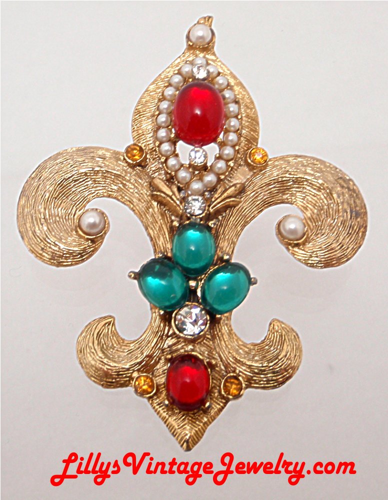 Lilly's Vintage Jewelry Brooches & Pins 5